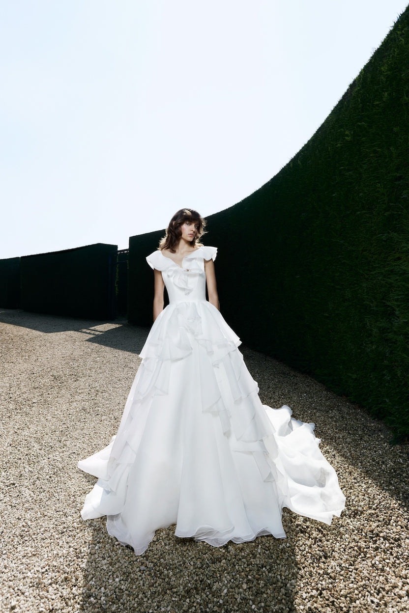 Mariage Lookbook FW25 | Viktor&Rolf