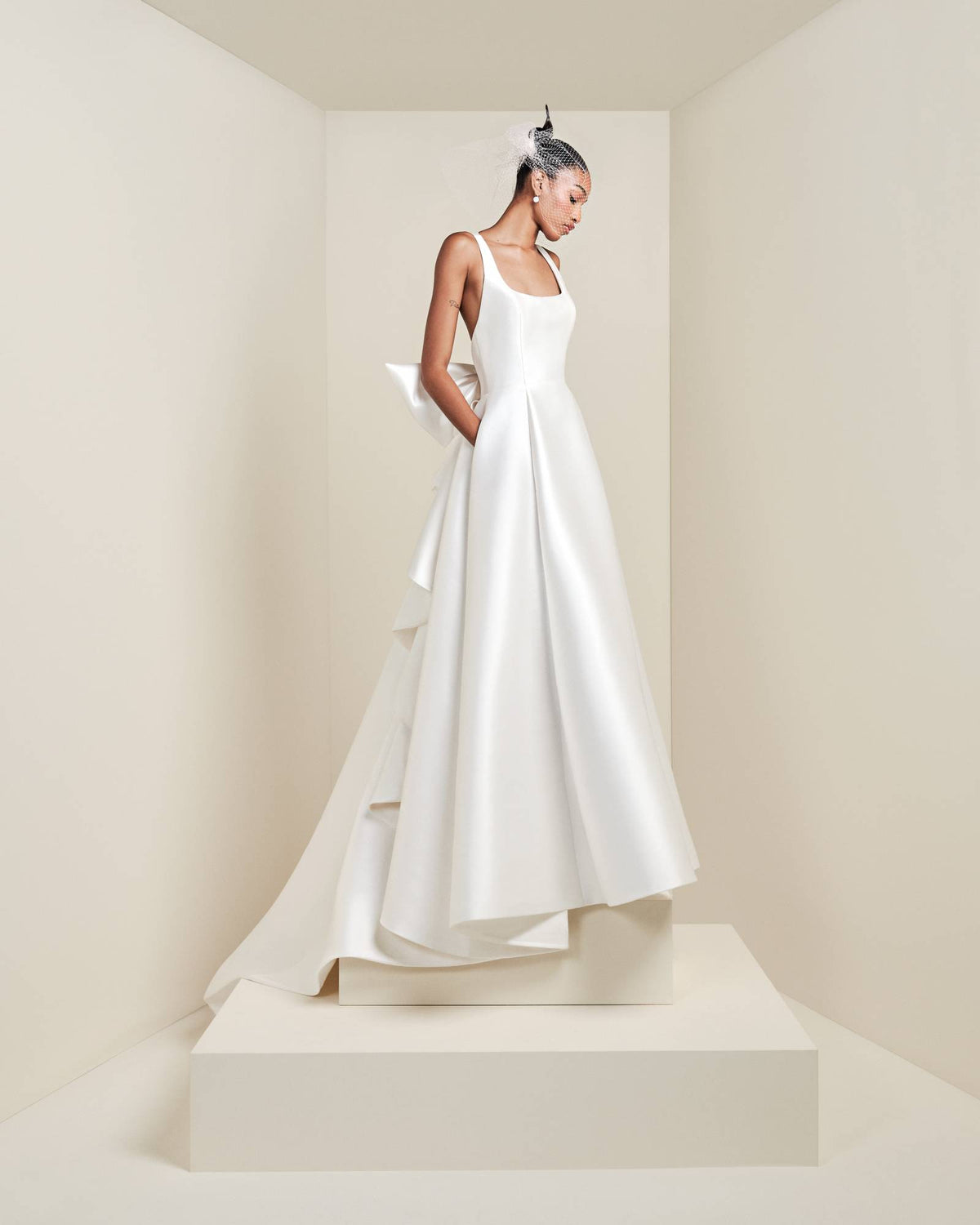 MARIAGE LOOKBOOK SS25 – Viktor&Rolf