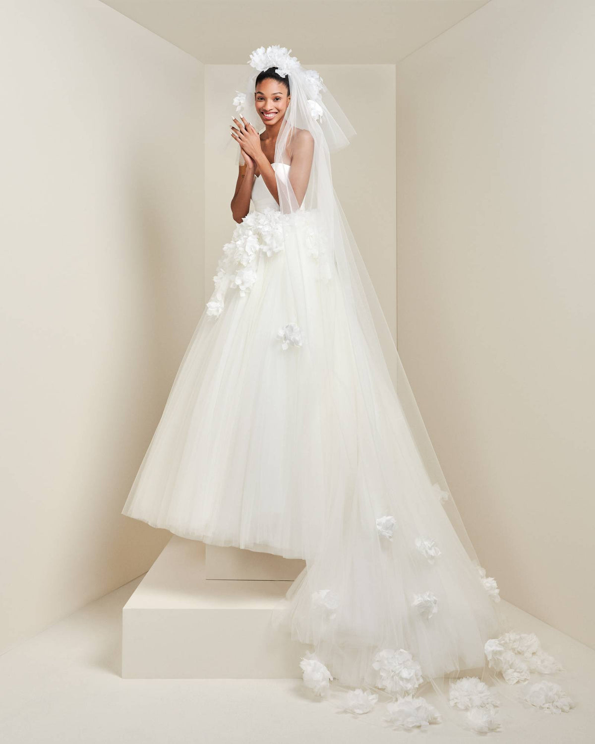 Mariage Lookbook SS25 | Viktor&Rolf